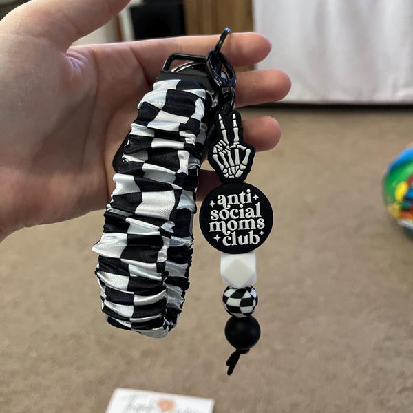 Flower Keychains | Keychains | Daisy Keychains | Silicone Flowers ...