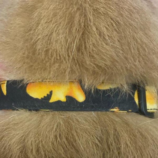 Checkbook Cover - Dog Chase - Etsy