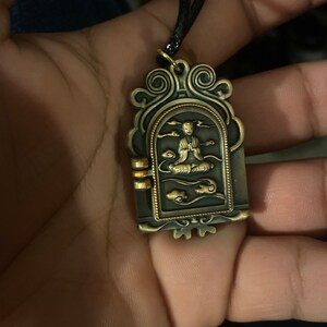 Avatar: Guru Laghima Inspired Necklace - Etsy