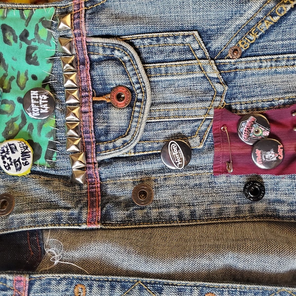 Morticia Addams Pin up 11x17 Print - Etsy