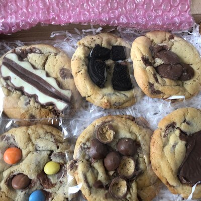 CHUNKY COOKIE Gift Box Mixed Box Letterbox Cookies - Etsy UK