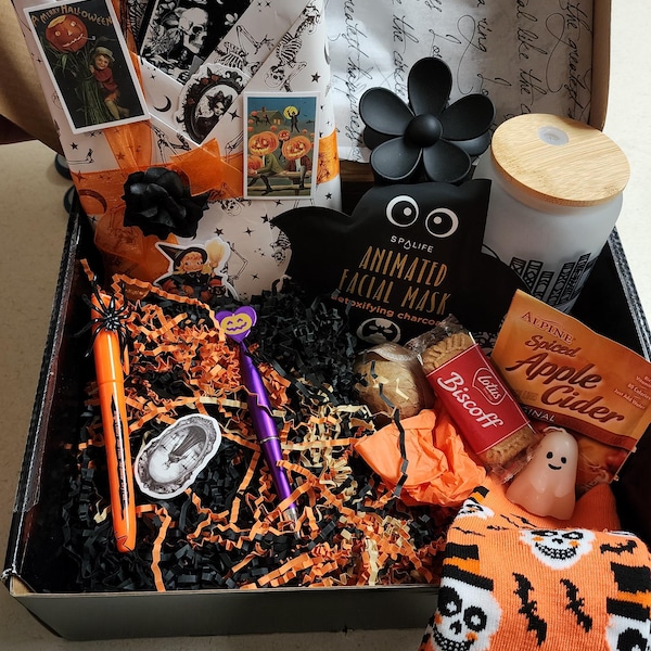 Halloween Blind Date With a Book Box , Halloween Book Gift, Book Lover ...