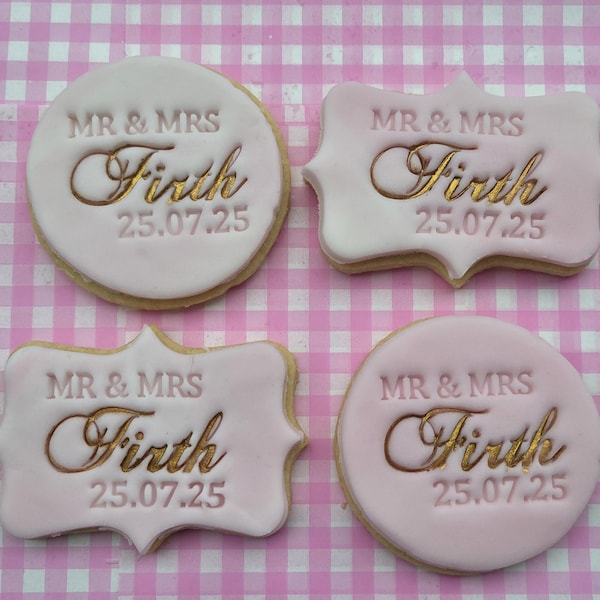 CUSTOM Wedding Initials With Wreath and Line Detail Cookie Biscuit ...