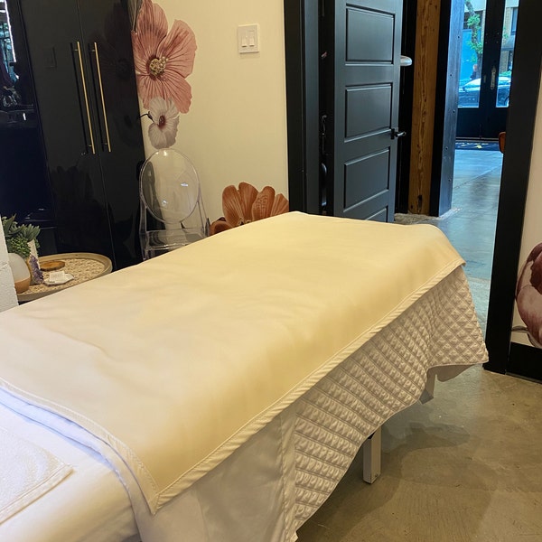 Non-slip Vinyl Wax Pad: Esthetician Spa Bed Mat (54'' X 36'') - Etsy