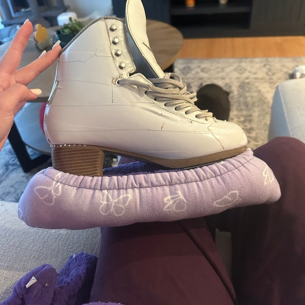 Pale Pink W/ Bows Super Puffy Ice Skate Skating Soakers Blade Covers ...