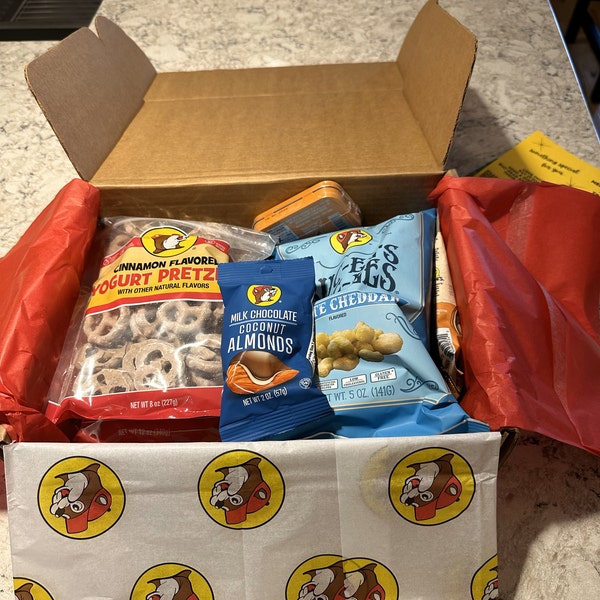 Buc-ee's Nutty Bites Snack Box, Gift Box, Gift Basket, Nuts, Healthy ...