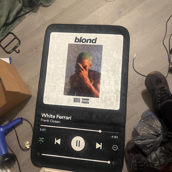 Customizable Digital Music Streaming Service App With Message ...