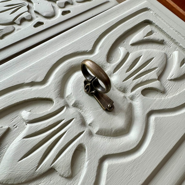 Antiqued Brass Key Pull Knob- Cast Brass Mock Key Door Pull - Etsy