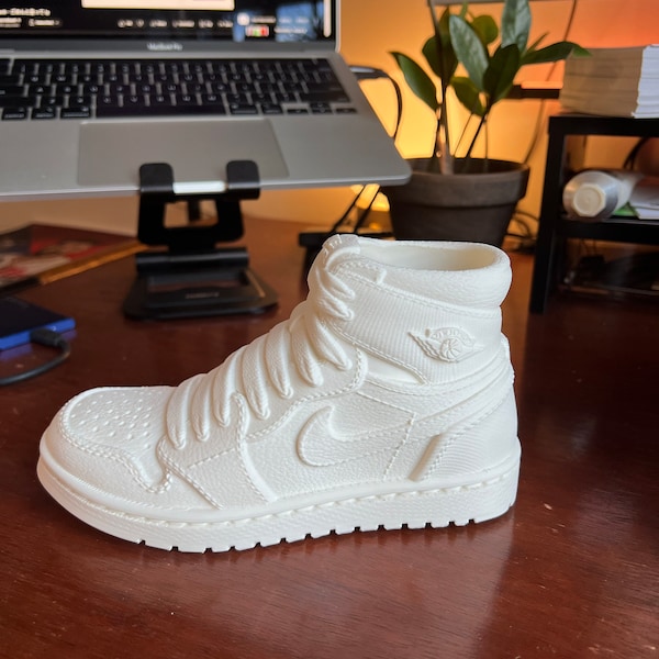 Jordan 1 Planter - Air Jordan 1 Desk Accessory|| 2 Inch Diameter Pot ...
