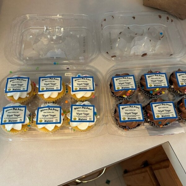 20 Custom Edible Graduation Diplomas for Cupcakes, Cookies, or Rice ...