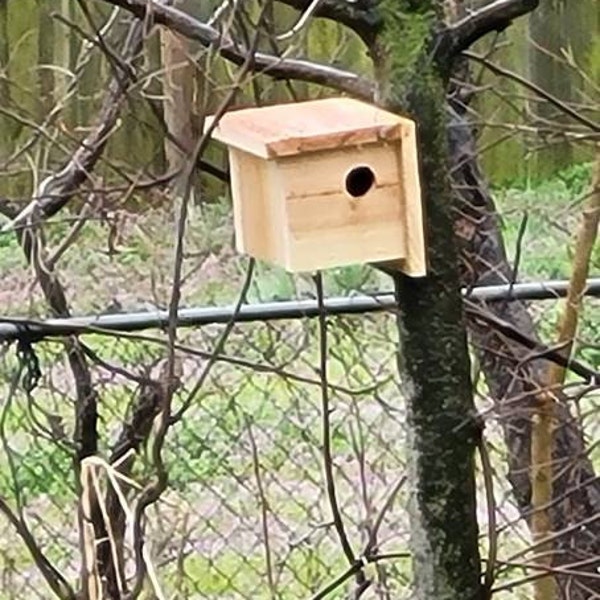 Wren Bird House Nesting Box All Natural Rough Sawn Western Red Cedar ...