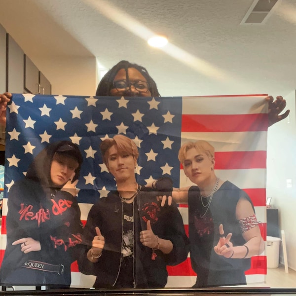 Twice Sana Stunning Visuals American Flag, Sana American Tapestry, Sana ...