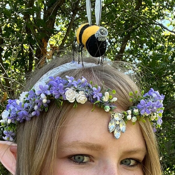 Ooak Needle Felted Bumble Bee With Gold Metal Crown - Etsy