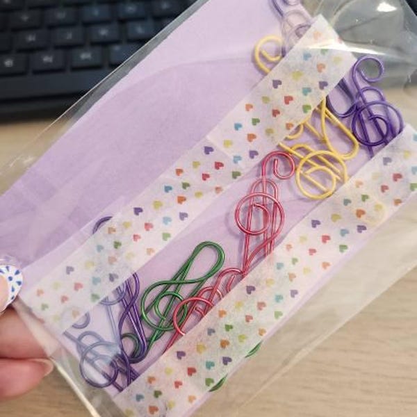 Set of 10 Quality Music Musical Treble Clef Coloured Metal Paper Clips ...