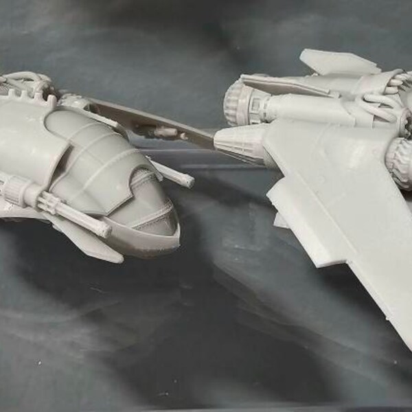 Bits Blitz Designs - Bull Civilian Transport Shuttle - 6-8mm Scale ...