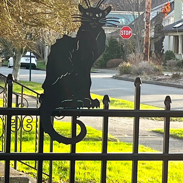 Black Cat Yard Garden Statue, El Gato Metal Yard Art, Steel Chat Noir ...