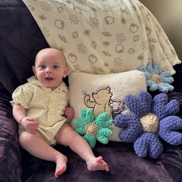 Crochet Monster Bud - Etsy