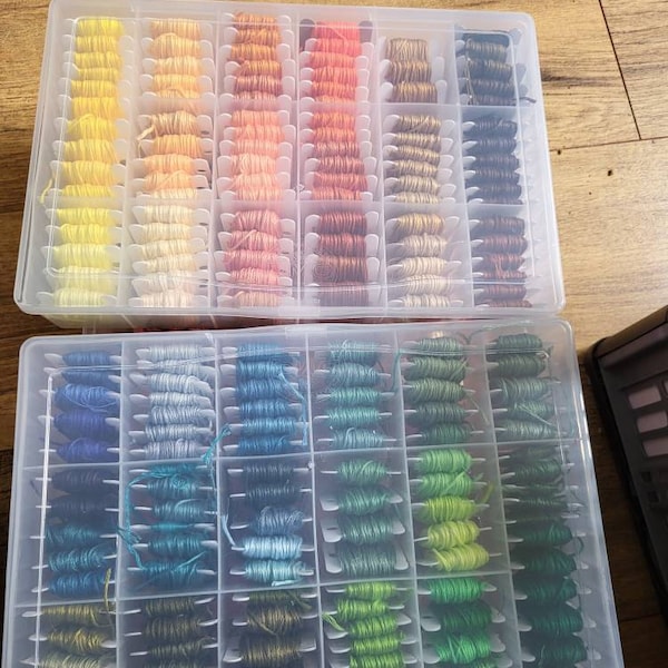 DMC Storage Box for Floss/embroidery Thread Bobbins+ 50 Free Bobbins ...