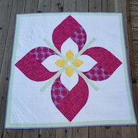 Windswept - Modern Drunkards Path Flower PDF Quilt Pattern. Make a Bold Statement Using Simple ...