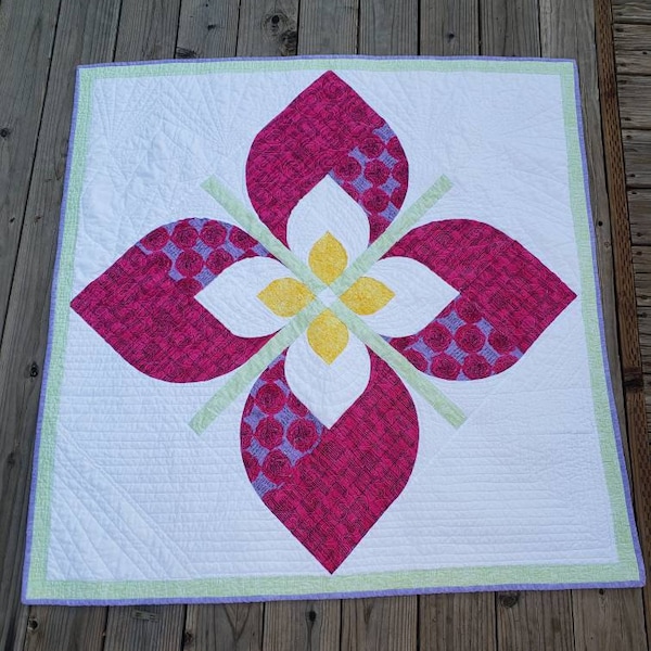 Windswept - Modern Drunkards Path Flower PDF Quilt Pattern. Make a Bold ...