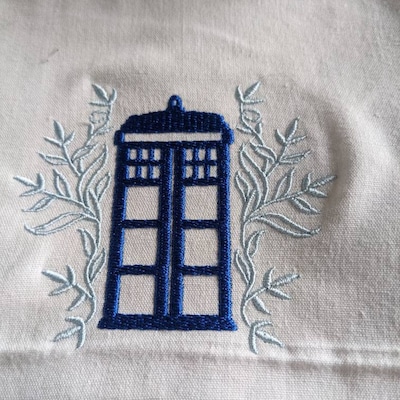 Dr Who Machine Embroidery Design Fancy Tardis 4x4 - Etsy