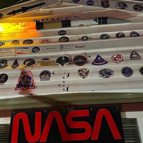 NASA Logo Vinyl Sticker- Round 3 Inch Diameter - Etsy