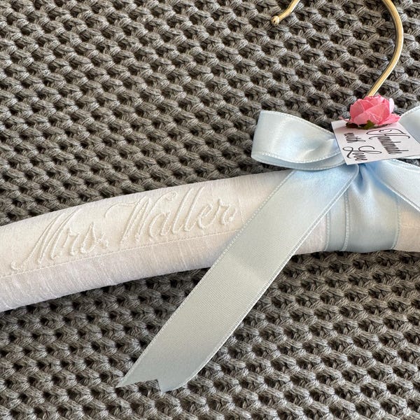 Embroidered Baby Hanger Set,personalized Gift,blue and Pink Baby Cloth ...