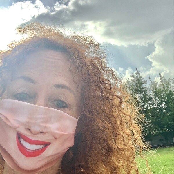 RADIANT SMILE WOMAN Face Mask, Funny Face Mask With Filter Pocket and ...