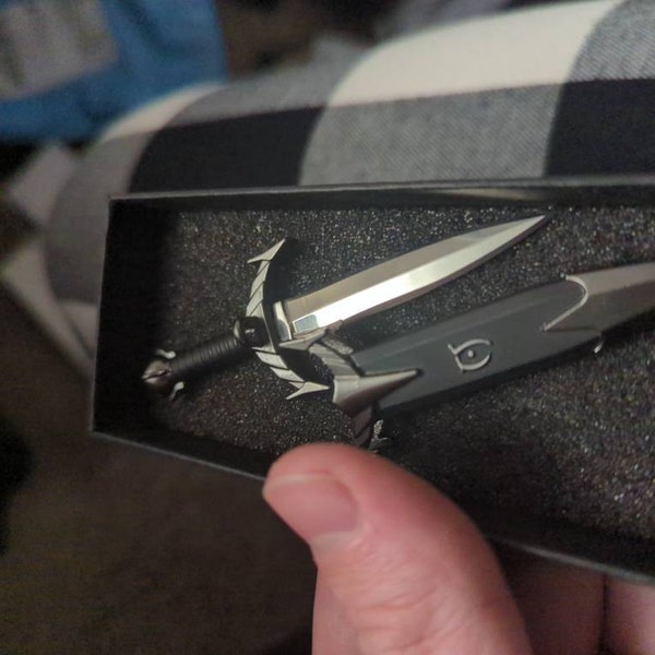 Hand-painted Kuronami No Yaiba Metal Replica 23cm/9" Kuronami Kunai ...