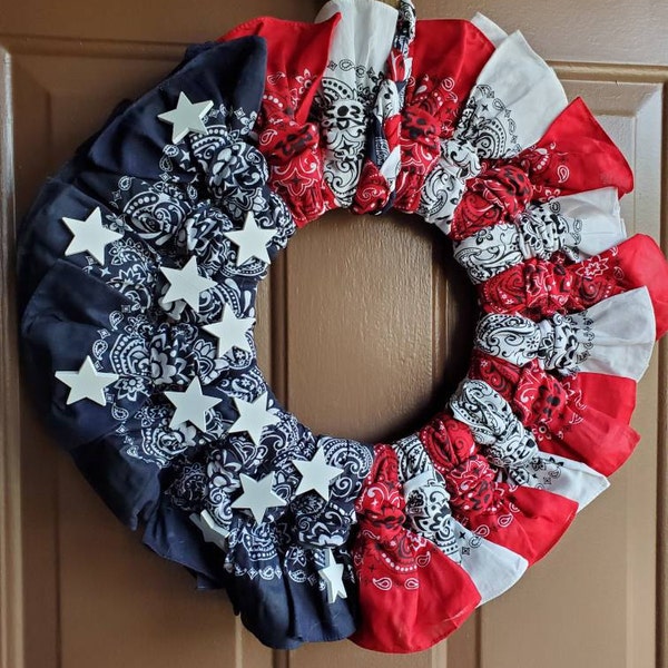 Christmas Bandana Wreath - Etsy