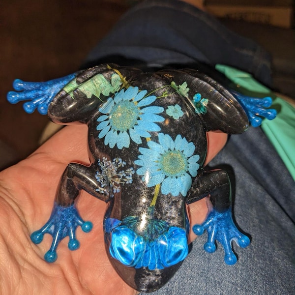 Flower Frog, Resin Frog, Epoxy Resin Frog Figurine, Frog Decor, Resin ...