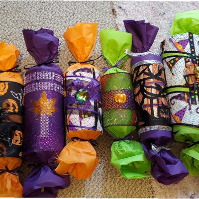 Christmas Cracker Snaps Pulls Bangs Make / Build Your Own Xmas Party ...