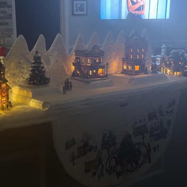 Christmas Village Display Mountain Backdrop for Lemax, Dept 56christmas ...