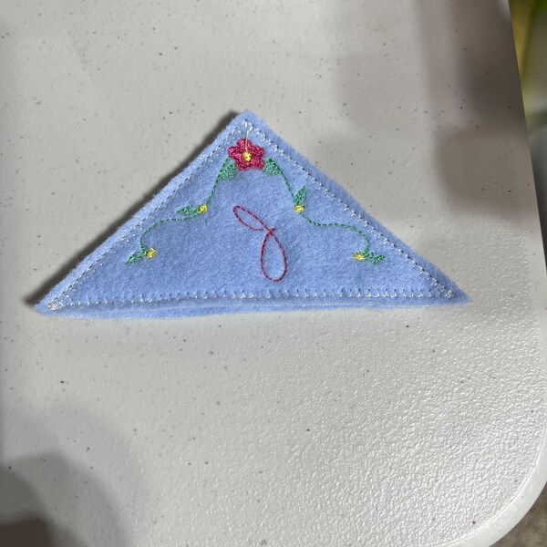 Floral Corner Bookmark Satin Stitch, Digital Files, Machine Embroidery ...