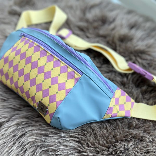 Hip Bag SEWING Pattern, VIDEO, 2 Sizes, Hipster Pouch, Fanny Pack ...