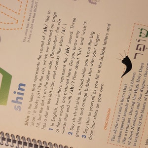 Alphagram Superset is It a Word Wordmaker Flip Book for CVC Words 6 ...