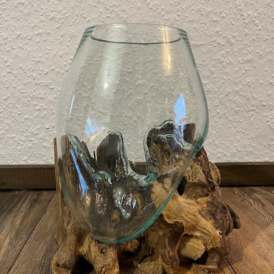 Mundgeblasenes Glas Auf Wurzel