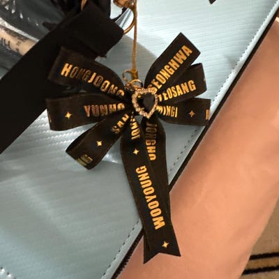 SEVENTEEN SVT Caratbong Ribbon Bow Keychain Pendant Light Stick Lanyard ...