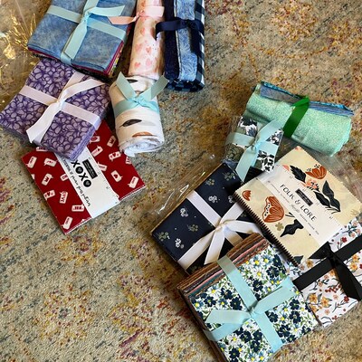 Moda Cheer & Merriment Poinsettia Quilt Fabric Style 45531/22 Teal ...