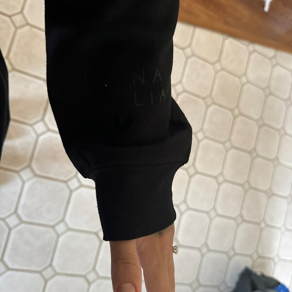 Custom Mama Sweatshirt With Date and Children Name on Sleeve, Mama ...