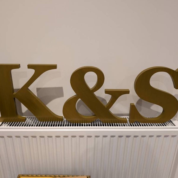 2 Pack - Gold Wooden Letters / Numbers - Free Standing - 13cm Large ...