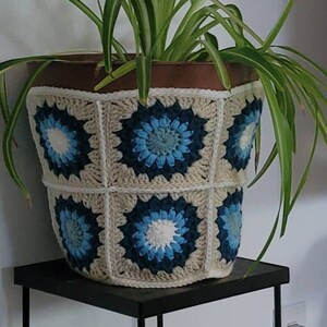 Star Granny Square Crochet Pattern for Blankets, Sky Granny Square ...