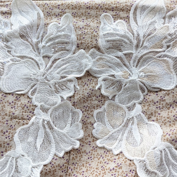 Fancy 3cm Wide Floral Embroidery Sequined Beaded Light Ivory Bridal Hem ...