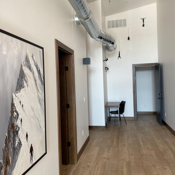 Wall Man Sculpture, Sports Man Sculpture, Climbing Man Sculpture, Rock ...