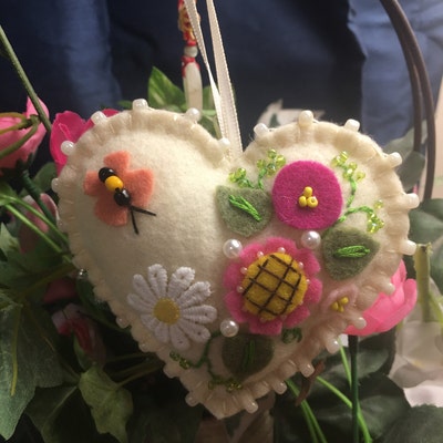 Valentine's Day Decor,felt Heart Ornaments, Valentines Decor, Valentine ...