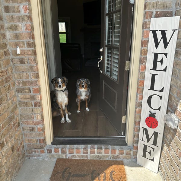 Wood WELCOME Sign, Interchangeable O Attachment Pieces, Large Vertical ...