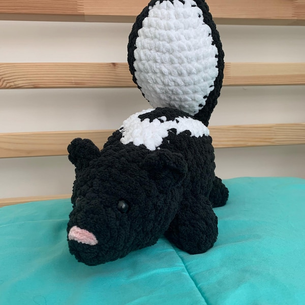 Crochet Skunk *PATTERN ONLY* - Etsy