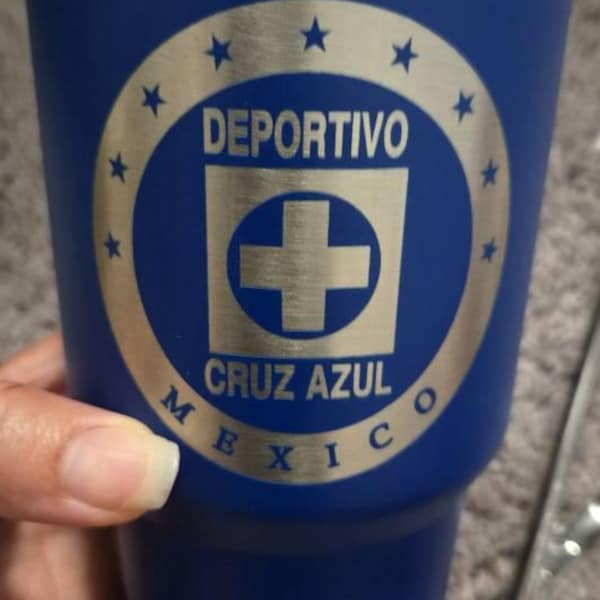 Cruz Azul Laser Engraved 30 Oz Tumbler: Soccer Fan Gift - Etsy
