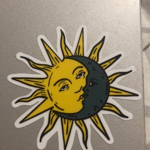 Minimal Falcon Sticker - Etsy