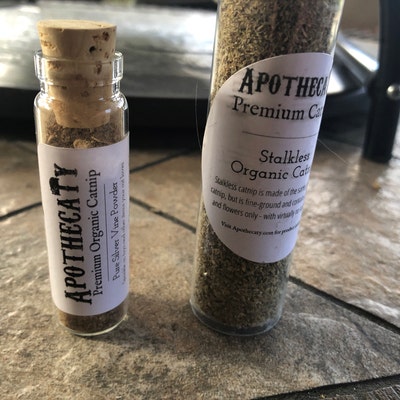 Silvervine Powder for Cats All Natural Catnip Alternative Cat Toy Cat ...